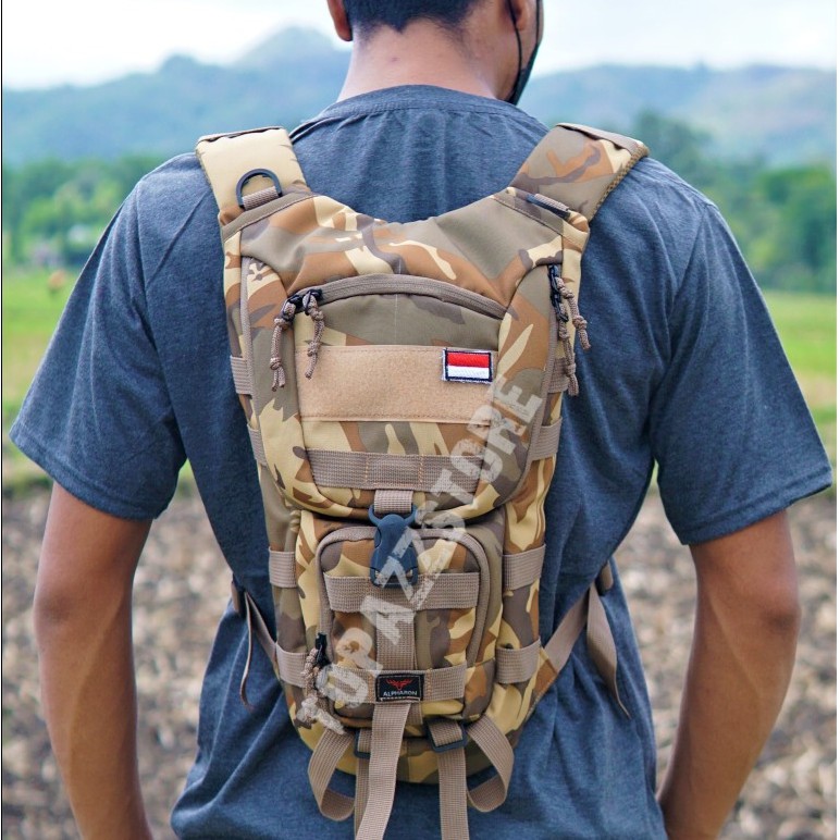 Jual Tas Tactical Sepeda Army Hydropack Gowes Loreng Tentara Polisi Militer TNI Pelopor | Shopee ...