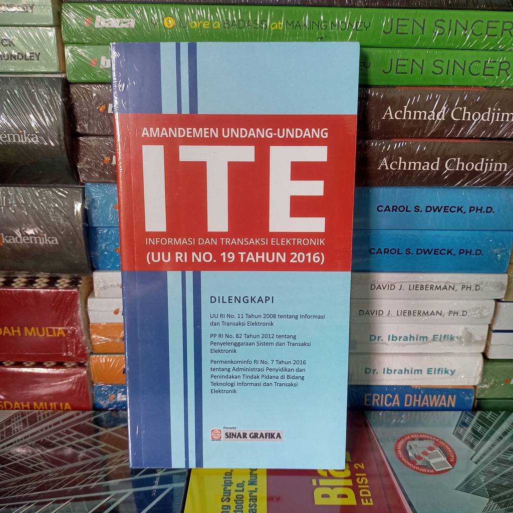 Jual Buku Amandemen Undang Undang ITE Informasi dan Transaksi ...