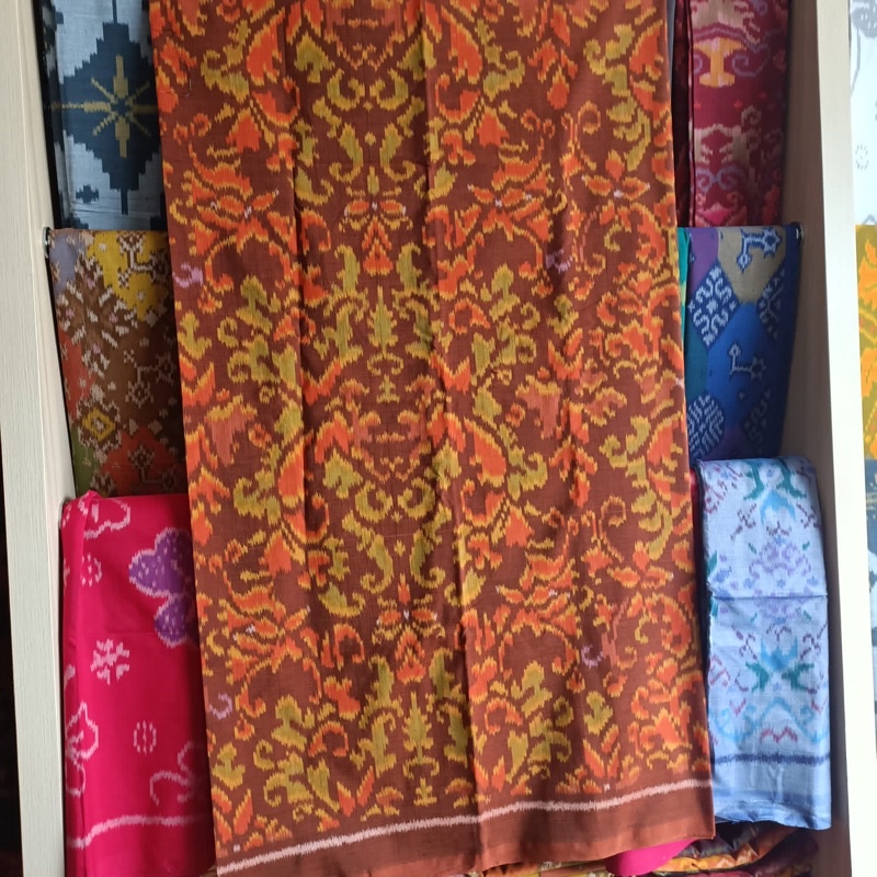 Jual Kain endek tenun alas lasem asli Bali | Shopee Indonesia