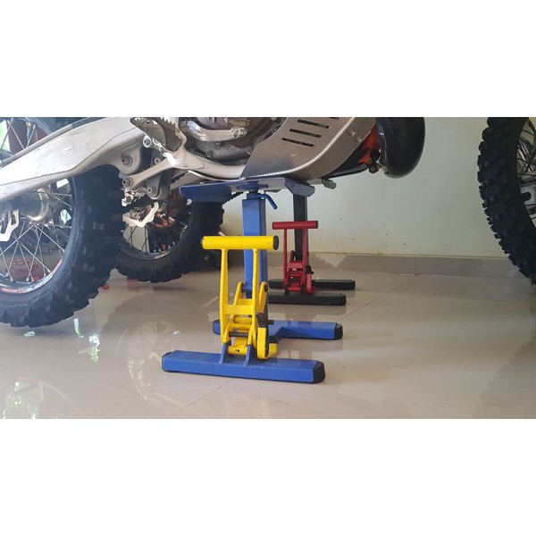 Jual Standar Paddock atau Jack stand motor trail | Shopee Indonesia