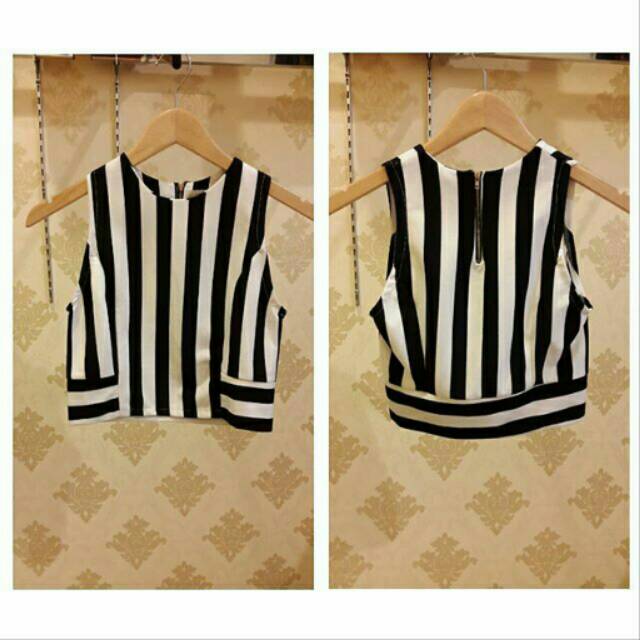Jual Line crop top (impor Bangkok) | Shopee Indonesia