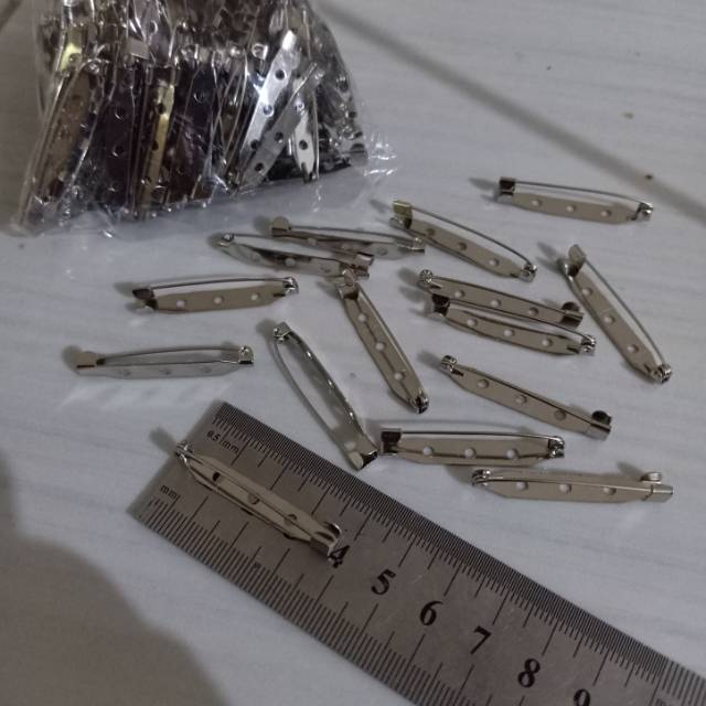 Jual Peniti Besi Silver 3.8cm Peniti Name Tag Papan Nama Dada Peniti ...