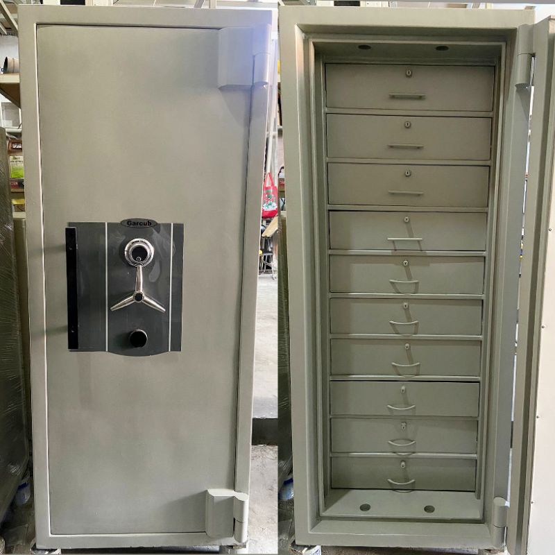 Jual Brankas BPKB Tahan Api Ada 10 laci tinggi 180cm Brankas Perhiasan brankas toko emas ...