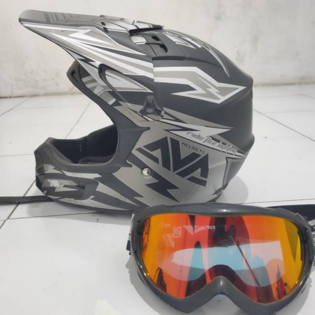 Jual Helm AVA | Shopee Indonesia
