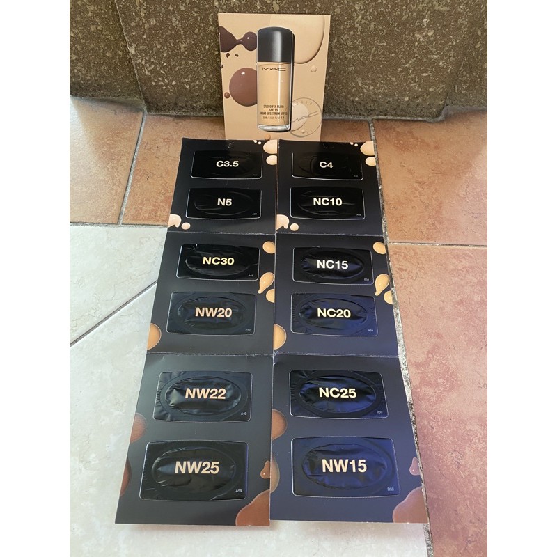 Jual mac studio fix fluid sample card | Shopee Indonesia
