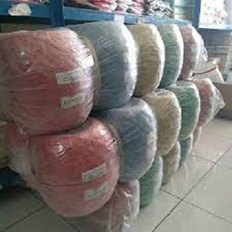 Jual Tali Rafia warna 1 roll tali gulungan besar 600gr Tali Plastik ...