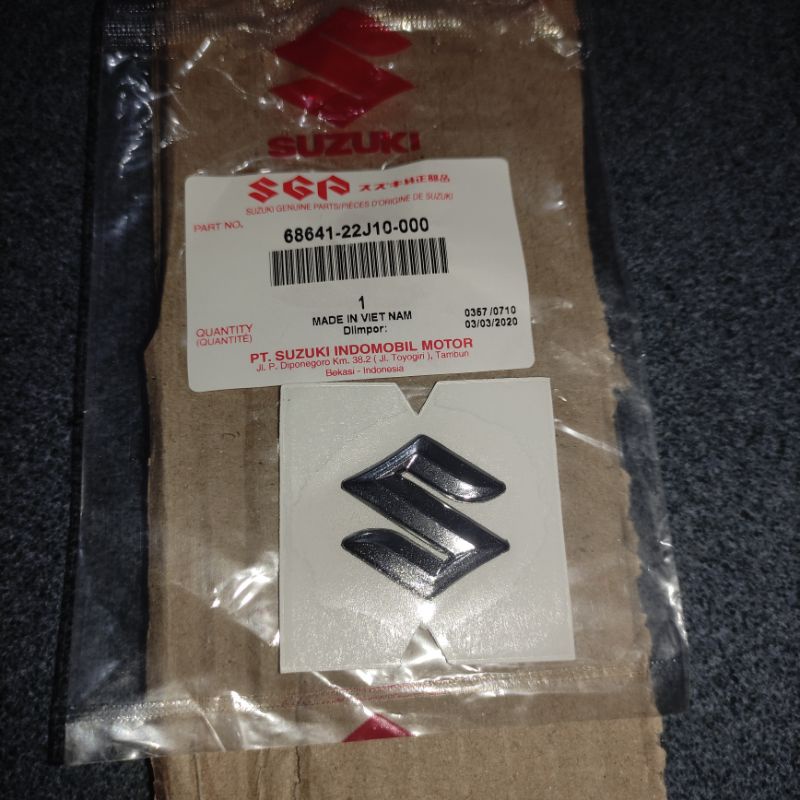 Jual LOGO LAMBANG EMBLEM S SUZUKI Satria FU Ori 68641-22J19-000 | Shopee Indonesia