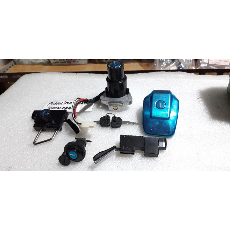 Jual kunci set jok tanki helm tolbox yamaha rxz | Shopee Indonesia