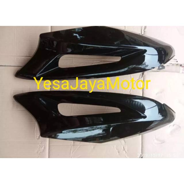 Jual PROMO, Sayap Atas Honda Blade lama Warna hitam kiri kanan | Shopee ...