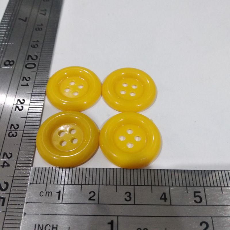 Jual Kancing Besar Warna 2 cm | Shopee Indonesia