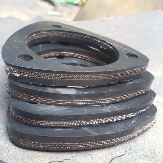 Jual KARET TATAKAN SEGITIGA SUPPORT SHOCK SHOCKBREAKER DEPAN CARRY 1.0 ...