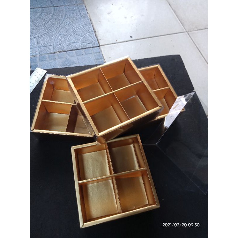 Jual new box kotak sekat 4 jumbo - box sekat request ukuran 6x6cm ...
