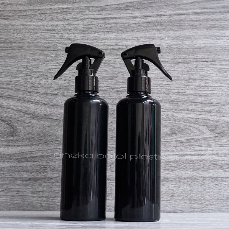 Jual Botol Spray Trigger 250ml Hitam Hasil Semprot Nyebar / Botol Spray Kosong Botol Spray 250ml ...