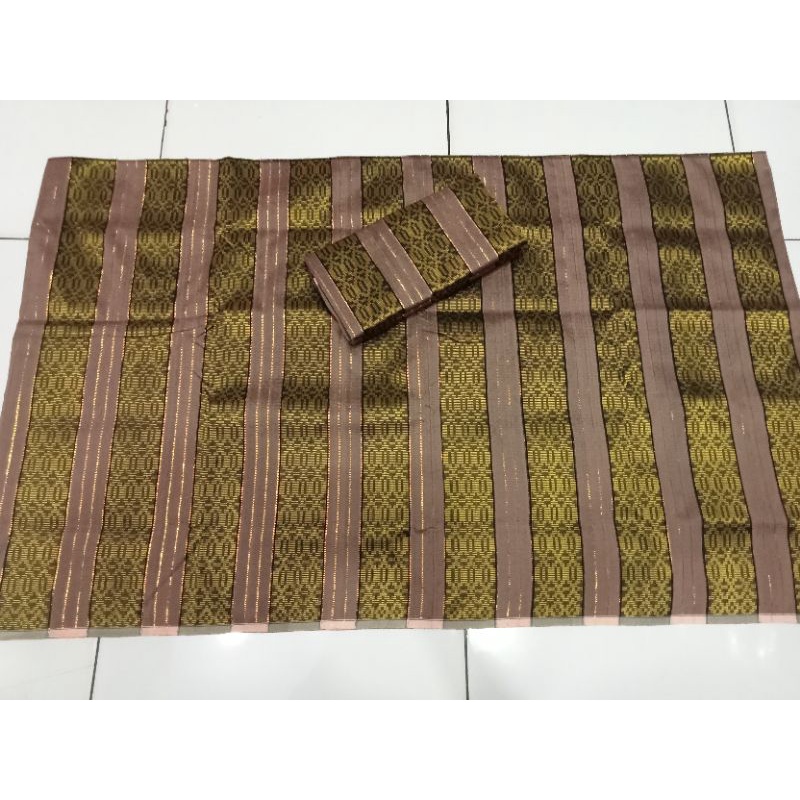 Jual SARUNG SUTRA KHAS BUGIS SENGKANG | Shopee Indonesia