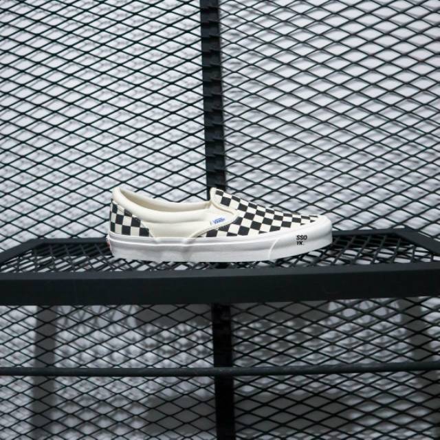 Jual Vans Vault Slip On Og Lx Checkerboard Black White Original ...