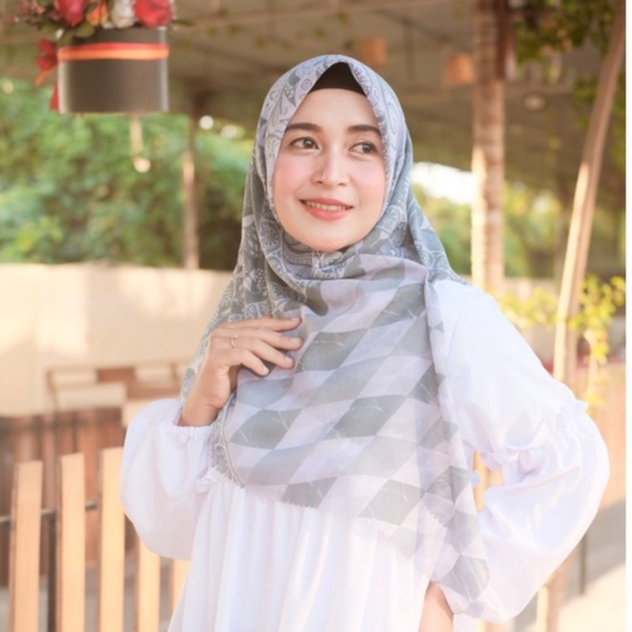 Jual Segi 4 Motif / Segi 4 Mask Hijab Oficial Lasercut(BISACOD ...