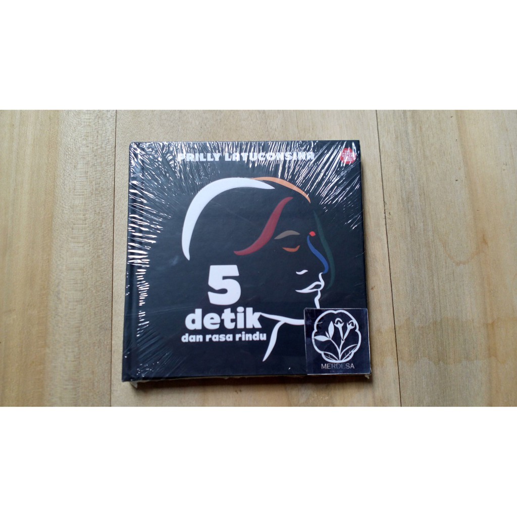 Jual Buku 5 Detik dan Rasa Rindu, Prilly Latuconsina | Shopee Indonesia