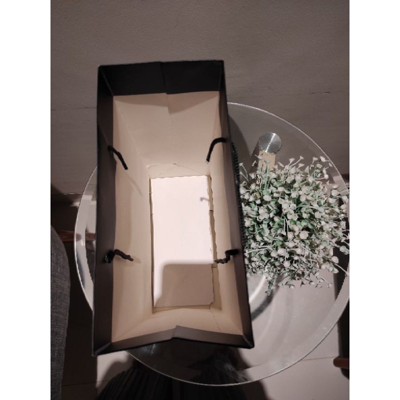 Jual Paperbag Guess Ori | Shopee Indonesia