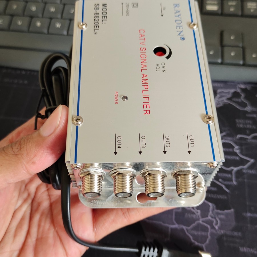 Jual CATV Signal Amplifier 40dB Penguat Signal 4 Cabang | Shopee Indonesia