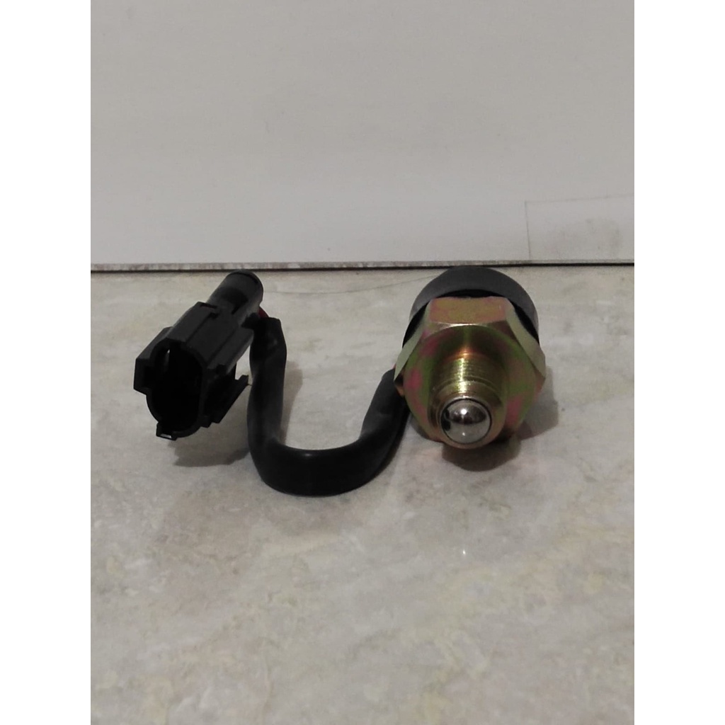 Jual Switch Atret SaKelar Saklar Mundur Back Up ELF NKR NHR | Shopee ...