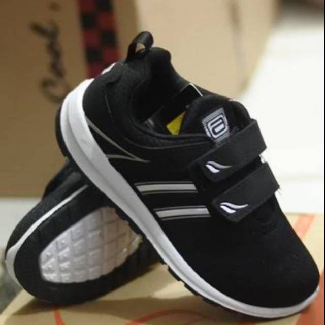 Jual Promo!!! Sepatu Sekolah Anak ANDO SAGA VELCRO - 100% ORIGINAL ...
