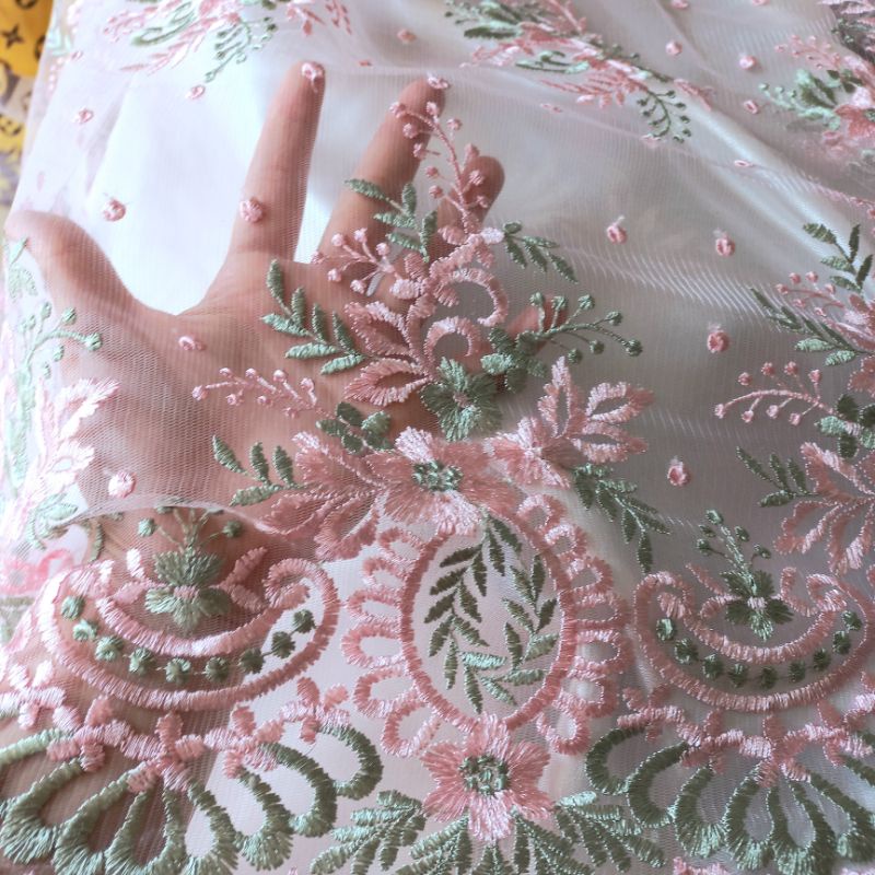 Jual kain tile meteran corneli 2 warna halus -50cm | Shopee Indonesia