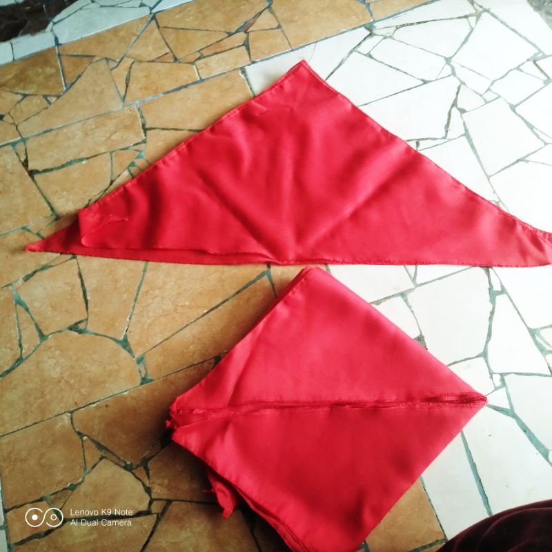 Jual Syal Merah paskibra segitiga bijian | Shopee Indonesia