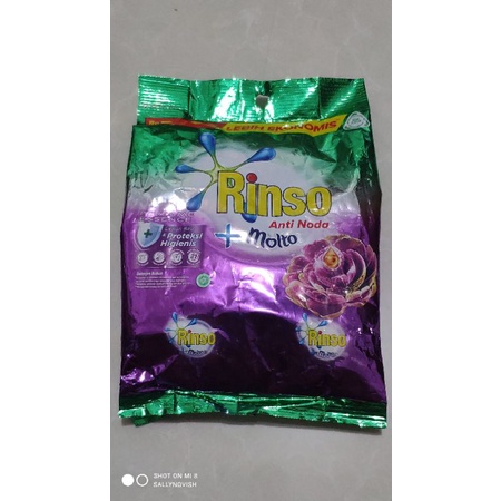 Jual Deterjen Bubuk Rinso Anti Noda + Molto Perfume Essence Violet ...