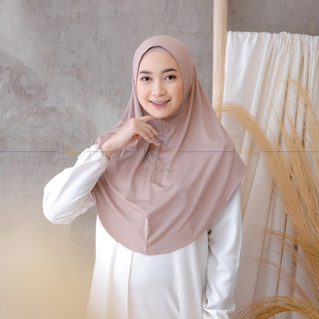 Jual Hijab Bergo Malay Instan Non Pet Jersey Oval / Bergo Instan Malay Non Pad Daily | Shopee ...