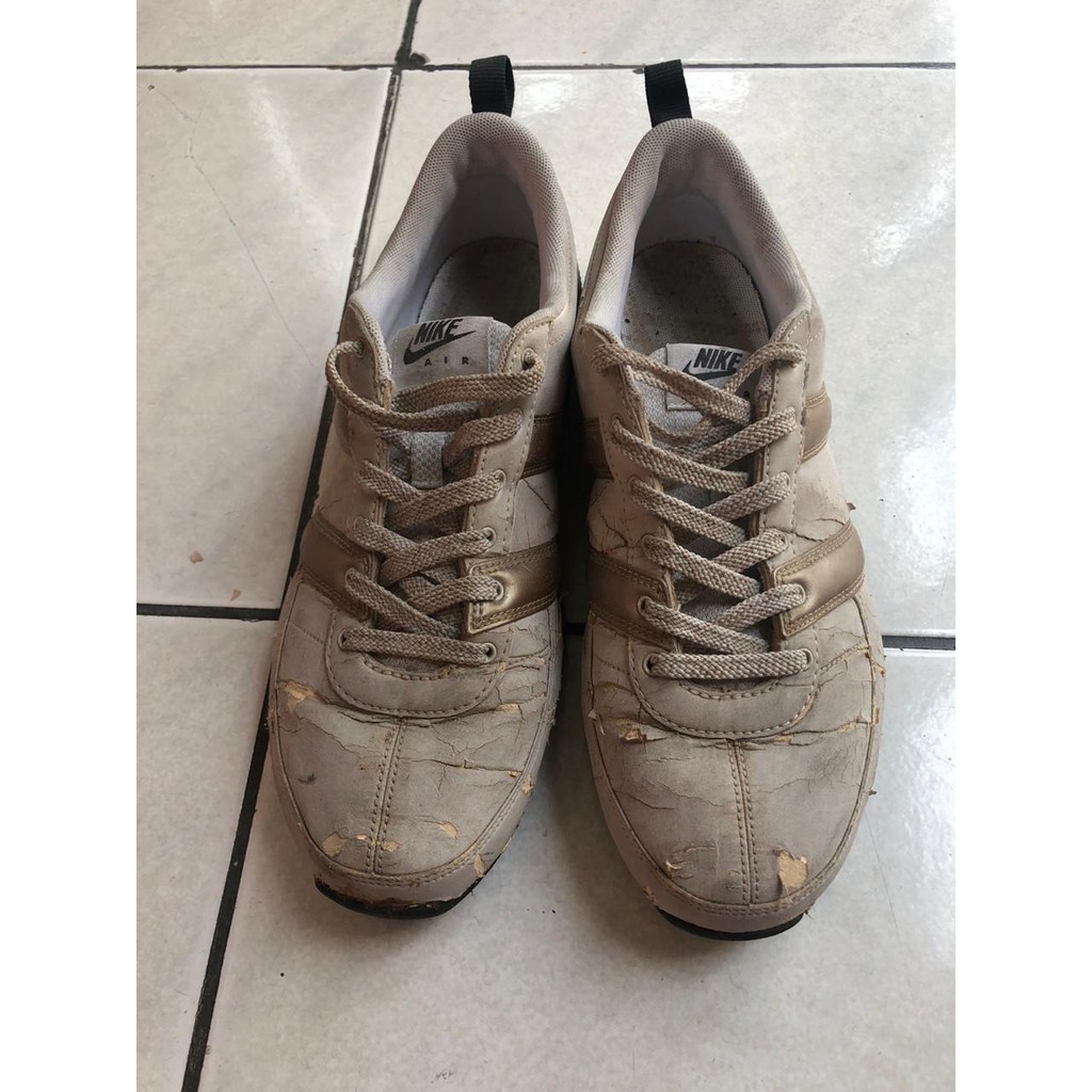Jual Sepatu NIKE AIR LEIGH Shoes Original Preloved Bekas Second Putih ...