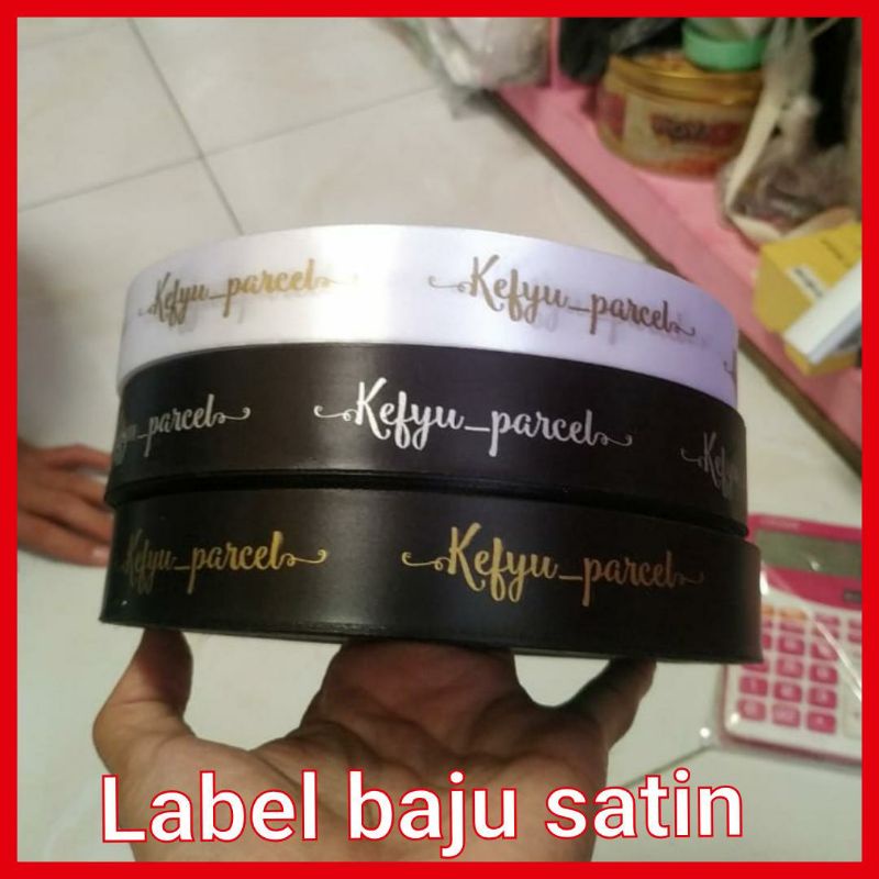 Jual Pita label merk baju satin custom hitam 2cm 200 meter 2500pcs ...