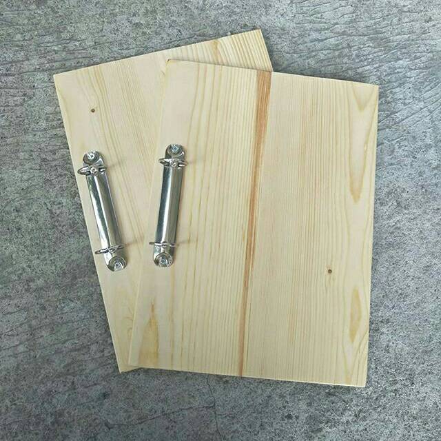 Jual Buku menu kayu / buku menu resto FREE GRAFIR | Shopee Indonesia