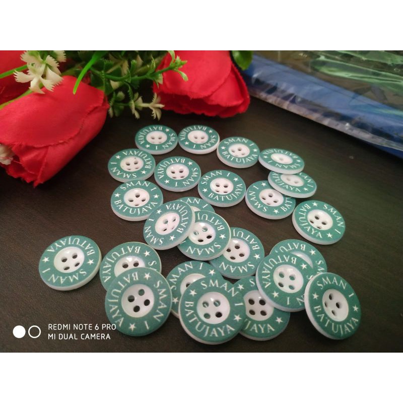 Jual Kancing Custom Nama Merk 2cm 1000pcs | Shopee Indonesia