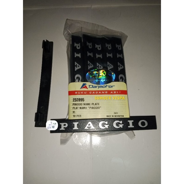 Jual Emblem Piaggio / Emblem Hidung Vespa Excel / Logo Piaggio Excel ...