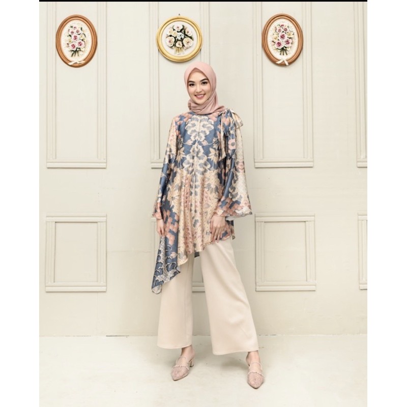 Jual Chloe Tunic in Seasalt by Wearingklamby | Shopee Indonesia