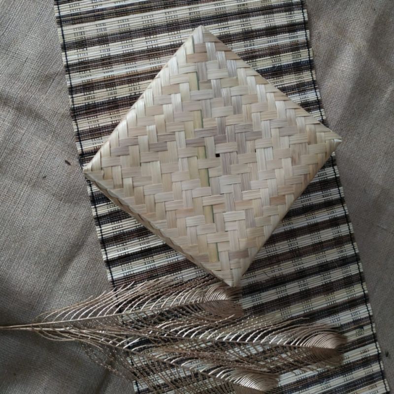 Jual (B011) Besek Bambu Box 15x15 cm|Wadah Hampers|Anyaman Tempat ...