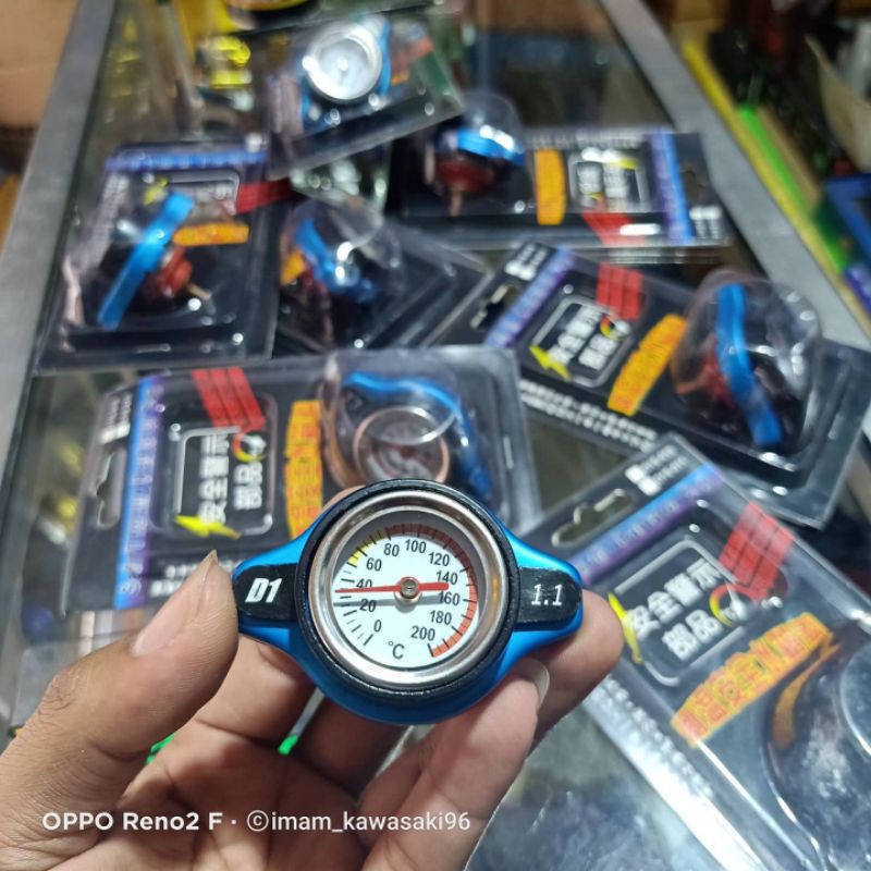 Jual RADIATOR CUP, tutup radiator D1 untuk ninja, SPAC, B-PRO, MC28 ...