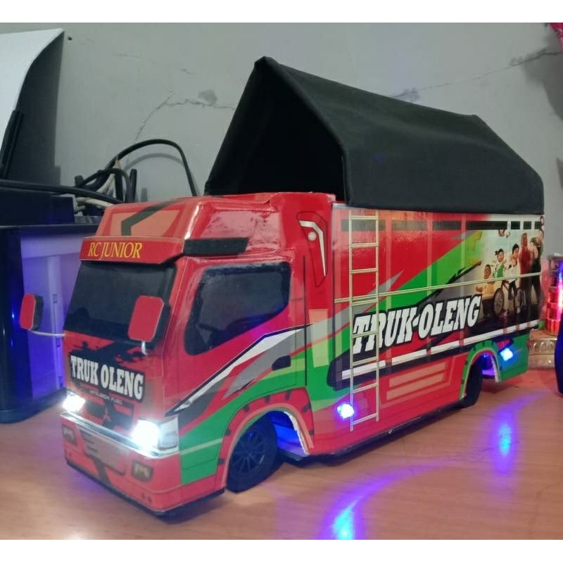 Jual Miniatur Truk Full Variasi Lampu dan Terpal | Shopee Indonesia