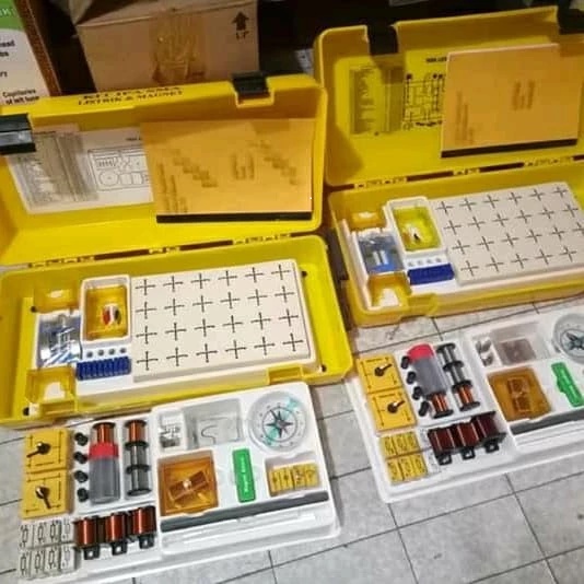 Jual KIT Listrik dan Magnet SMP isi 42 item - Dengan Box[Alat Peraga ...