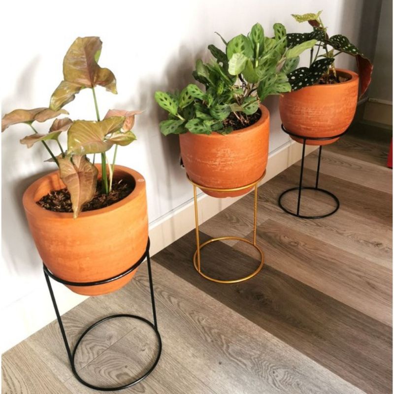 Jual SET 4/DAPAT 4 POT CANTIK/TEMPAT POT BUNGA/RAK ELEGANT/ | Shopee ...