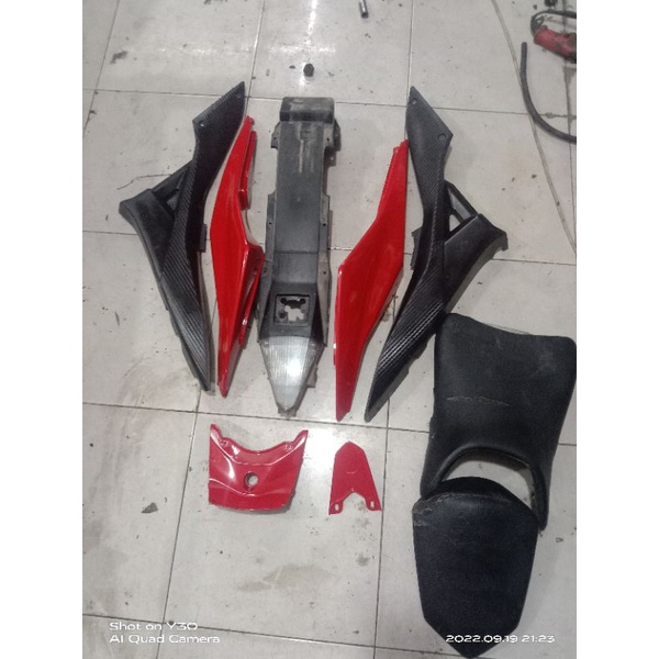Jual body set belakang r15 v2 tanpa tangki r15 v2 old | Shopee Indonesia