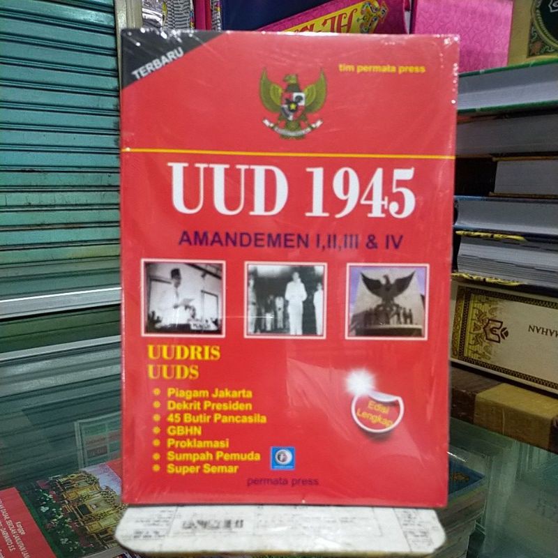 Jual BUKU UUD 1945 DAN AMANDEMEN dilengkapi UUD RIS PIAGAM JAKARTA DDL. | Shopee Indonesia