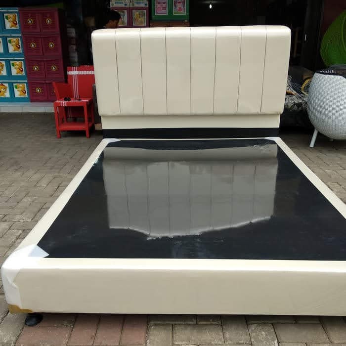 Jual Divan Box Minimalis Sandaran Full tanpa Kasur Matras Ranjang ...