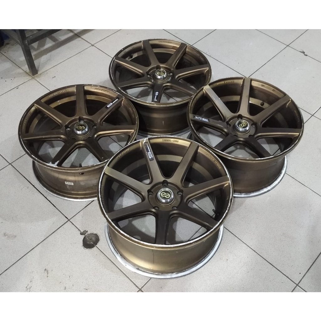 Jual Velg Mobil Bekas Celong SPARCO R17 Hole 5X114,3 ET35/42 BRONZE Untuk Mobil Hrv Crv Xpander ...