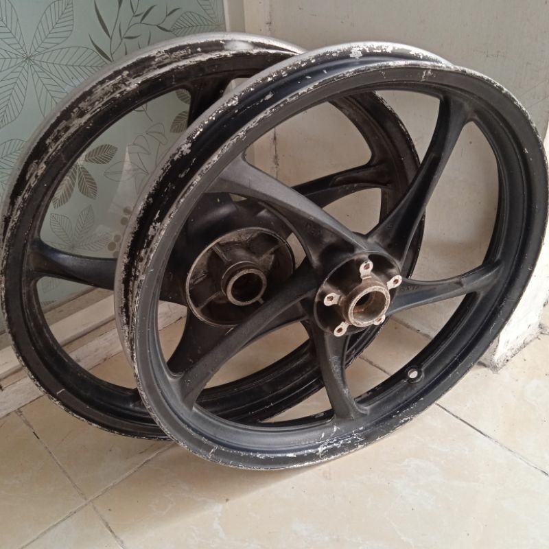 Jual peleg peleg pelek minerva set depan belakang seken cabutan ...