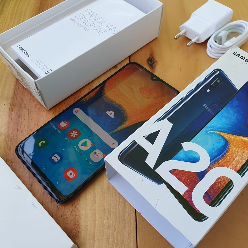 Jual SAMSUNG A20 SECOND 3/32GB HANDPHONE SECOND HP SEKEN HP BEKAS HP ...