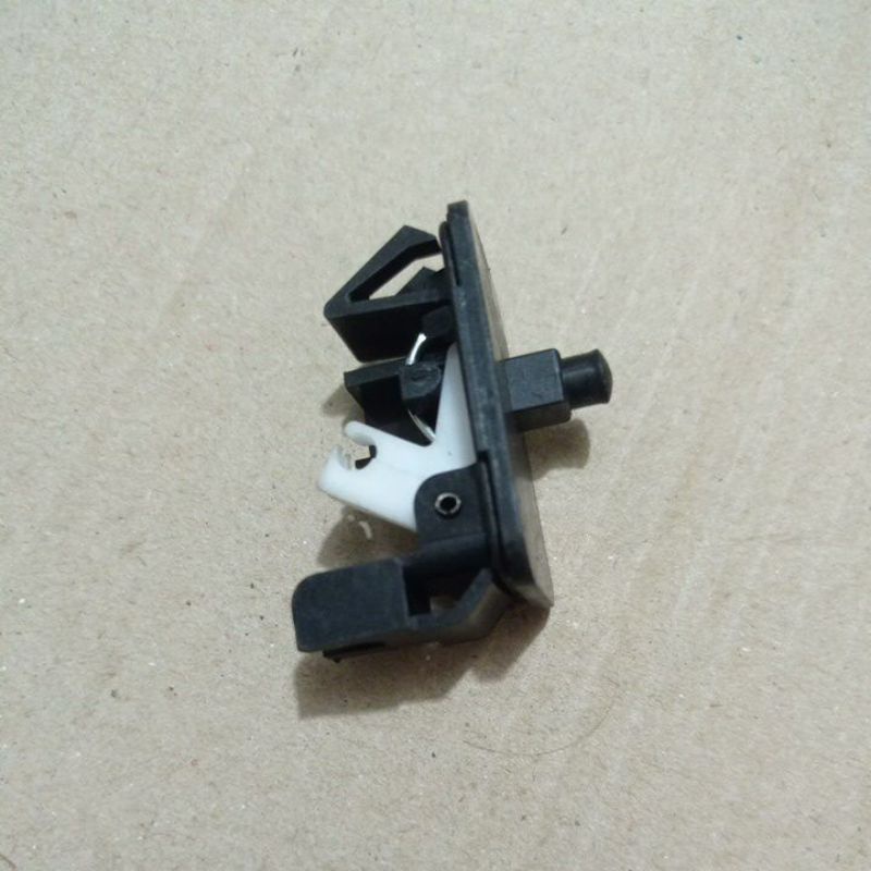 Jual switch saklar fuel tank knob tutup tangki bensin ertiga karimun ...
