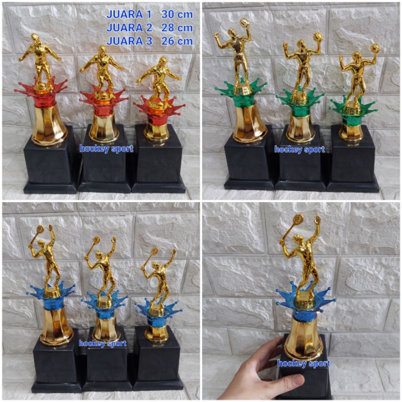 Jual Trophy Piala Voli Trophy Bulu Tangkis Badminton Trophy Bola 1 SET ...