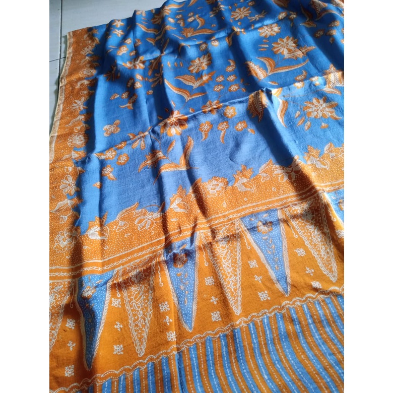Jual Selendang Batik Sutra-Pashmina Batik Sutra-Syal Batik Sutra ...