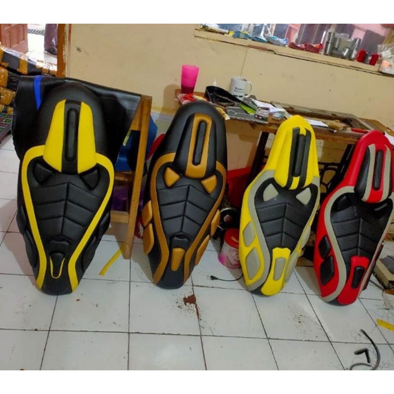 Jual Jok Yamaha Nmax 150 predator Jok custom Nmax Jok modifikasi yamaha ...